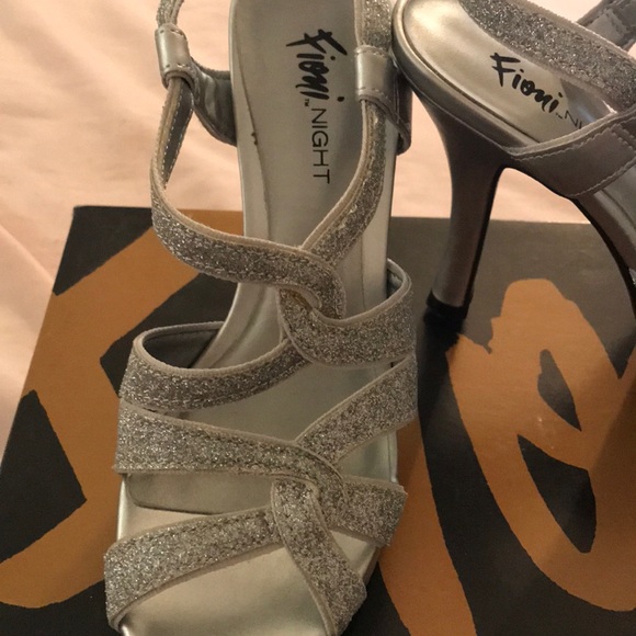 FIONI Clothing | Shoes | Fiona Glitter Heels | Poshmark